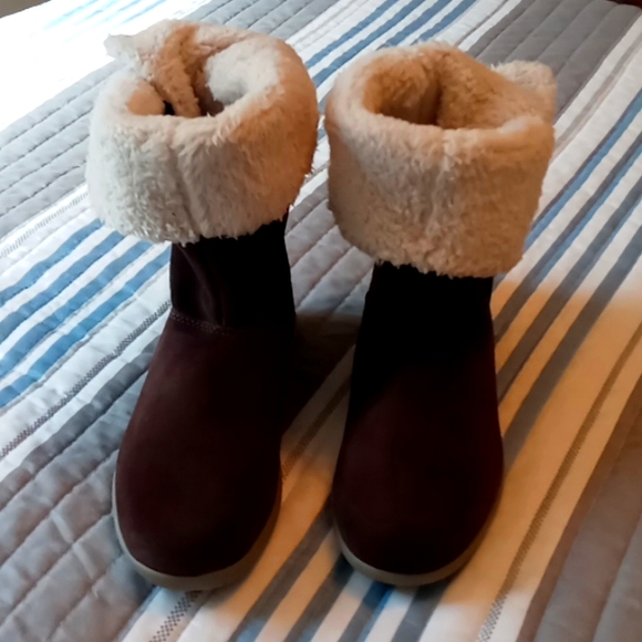 CROCS | Shoes | Crocs Adela Foldover Suede Boots | Poshmark